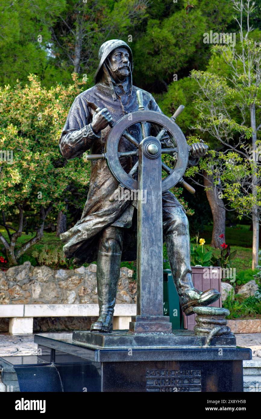 Principality of Monaco, Monaco, Saint Martin garden, statue of HSH ...