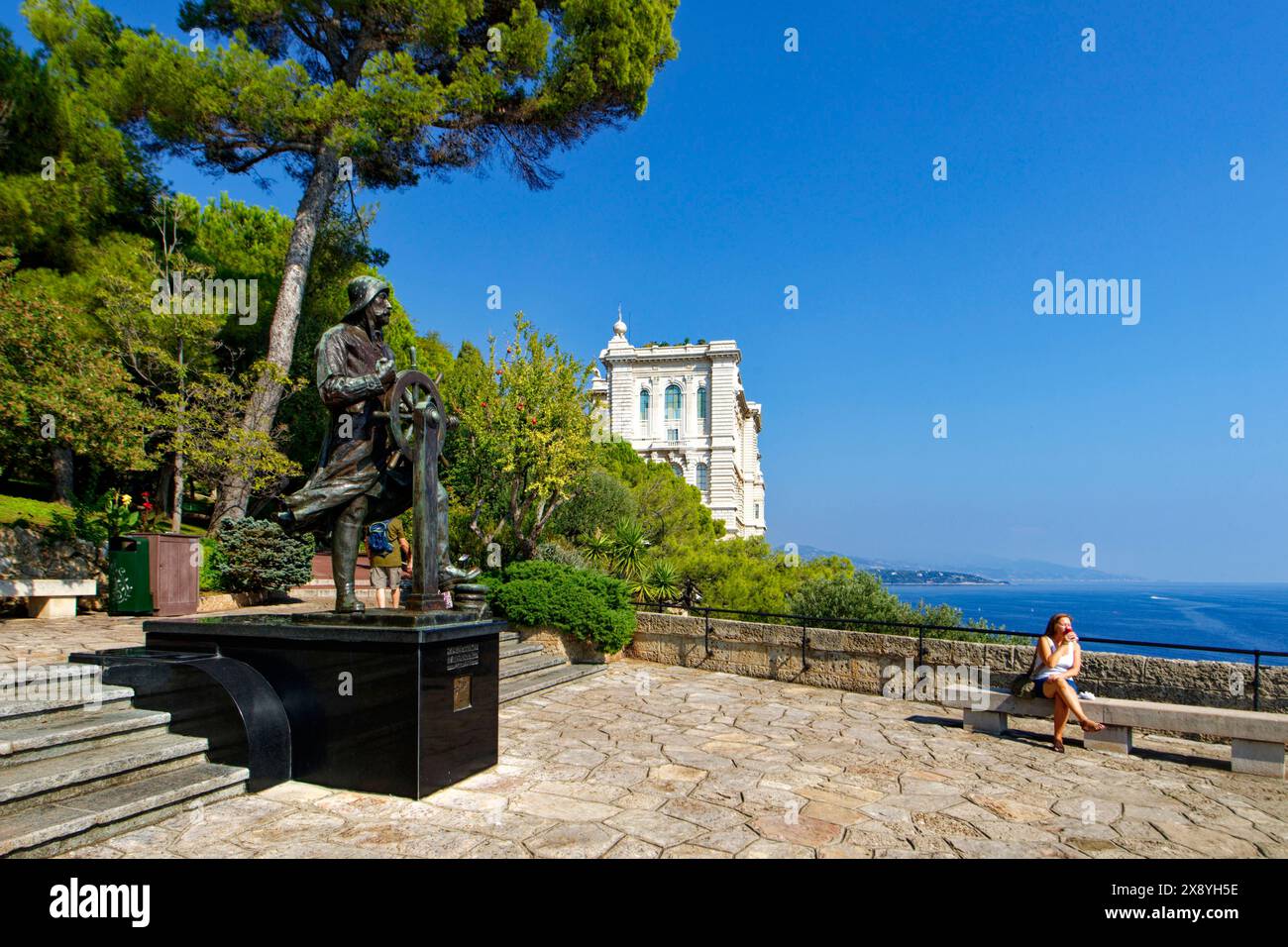Principality of Monaco, Monaco, Saint Martin garden, statue of HSH ...