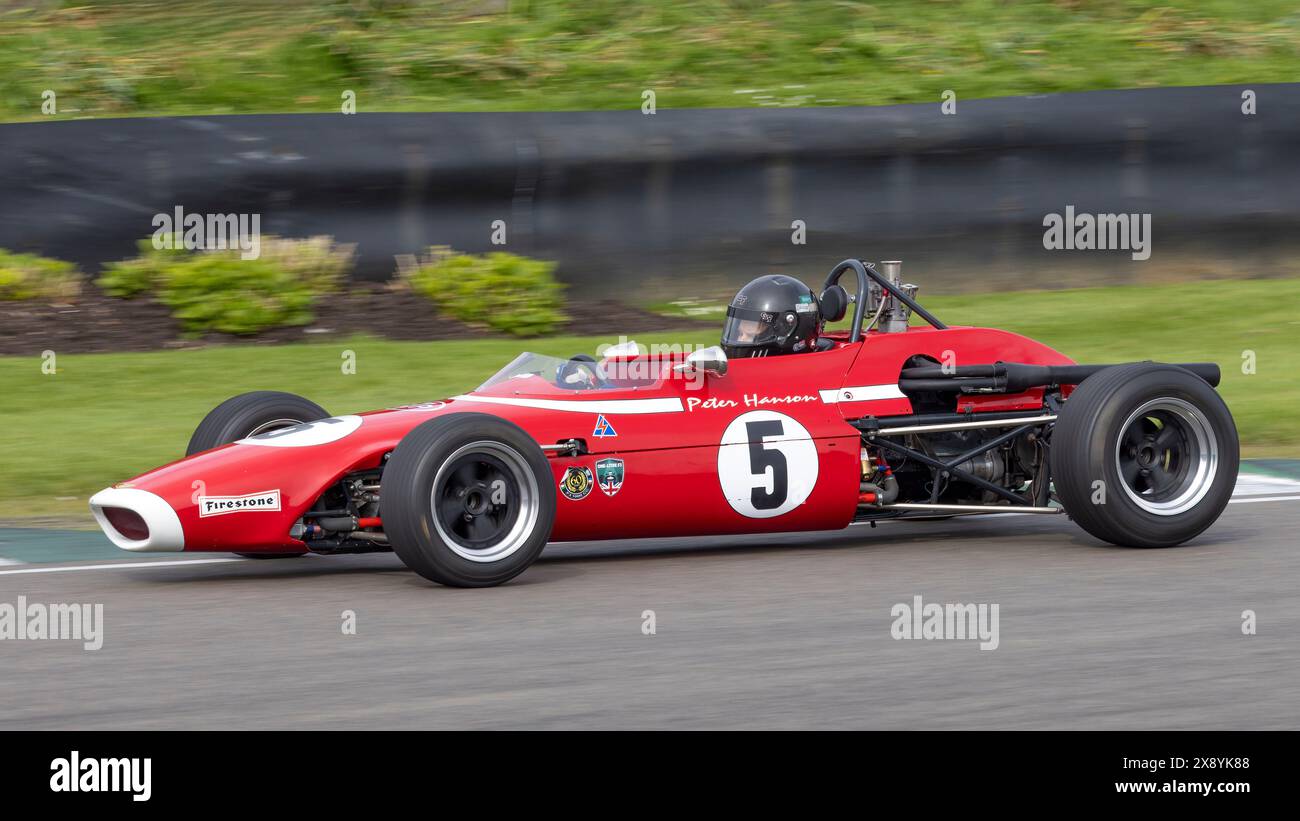 Steve Nichols in the 1970 Chevron-Ford B17 during the Derek Bell Cup ...
