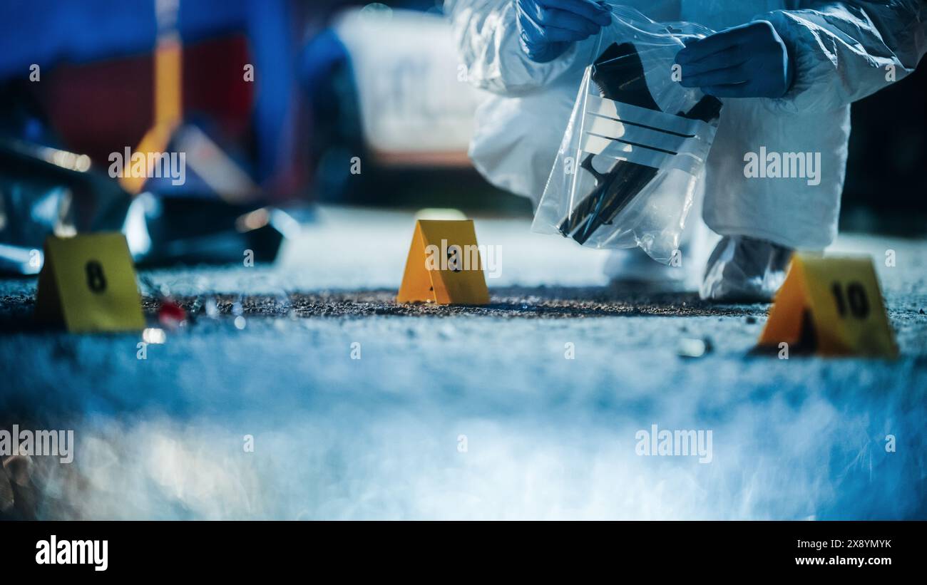 Murder weapon hi-res stock photography and images - Alamy