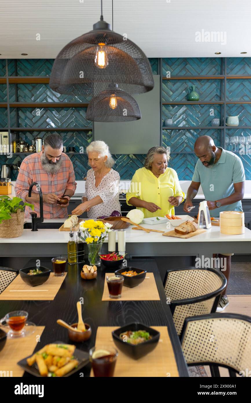 Diverse family kitchen hi-res stock photography and images - Alamy