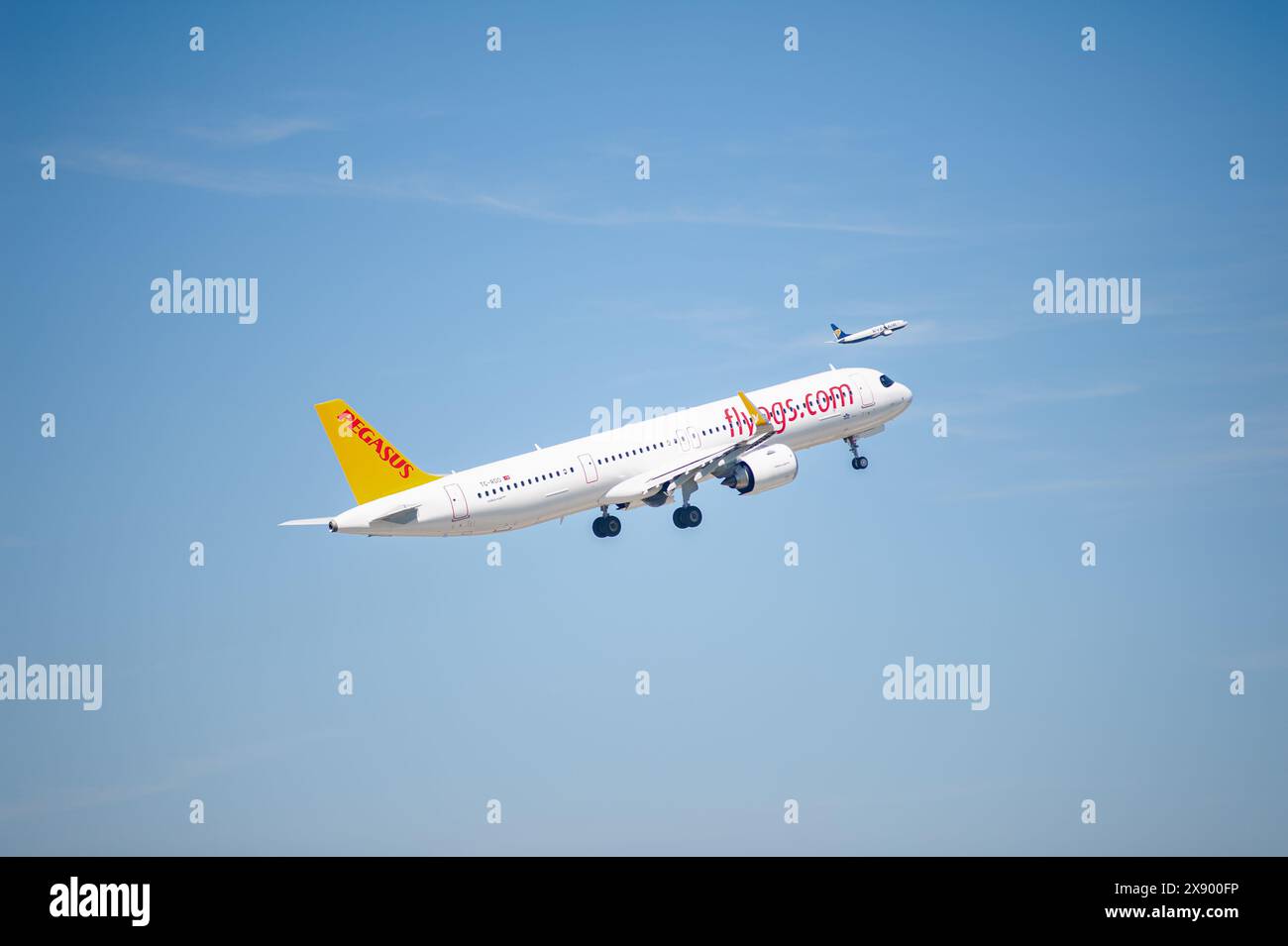 13.05.2024, Berlin, Germany, Europe - A Pegasus Airlines Airbus A321 ...