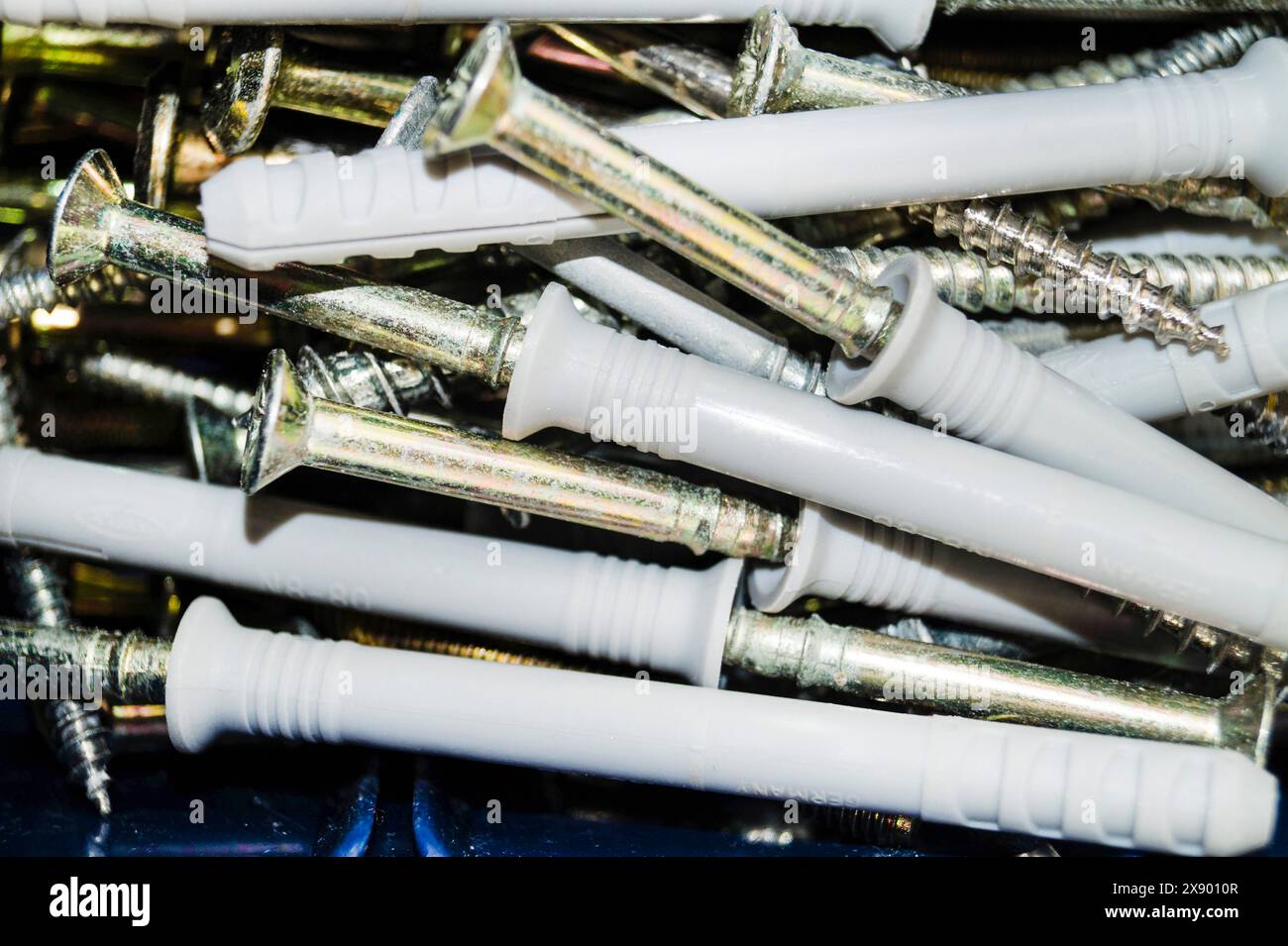 Plastic screws and plugs hi-res stock photography and images - Alamy