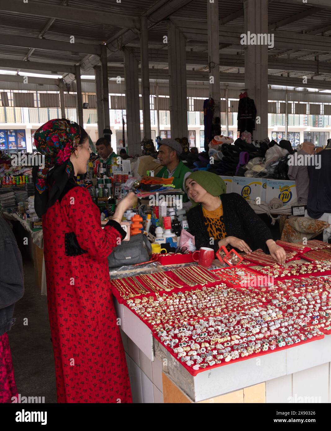 Ashgabat turkmenistan local hi-res stock photography and images - Alamy