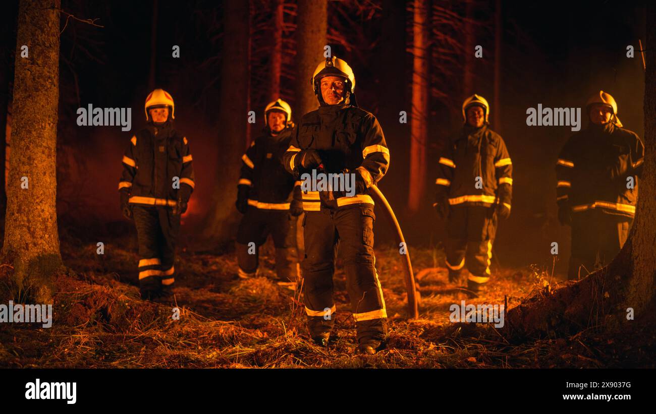 Female fire brigade hi-res stock photography and images - Alamy