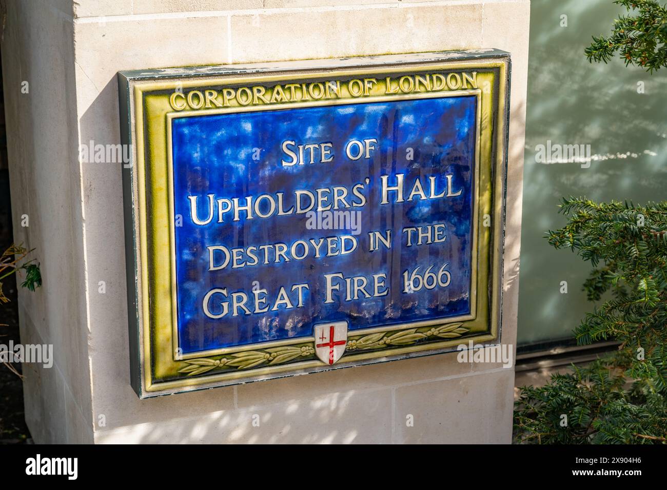 Blue Plaque for UpholdersÕ Hall at 128 Queen Victoria St, London. The ...