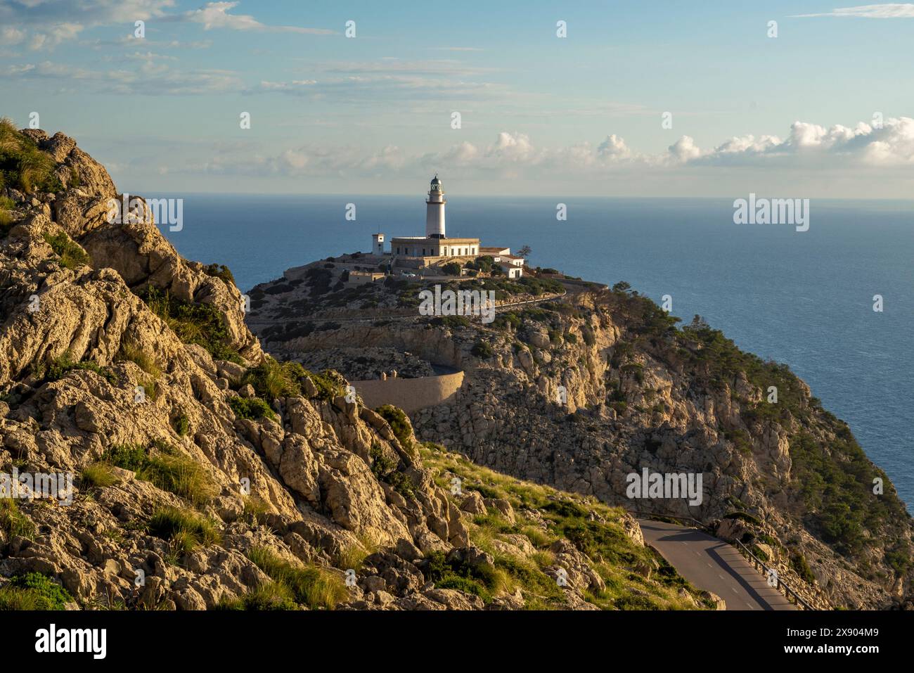Majorca highest lighthouse hi-res stock photography and images - Alamy