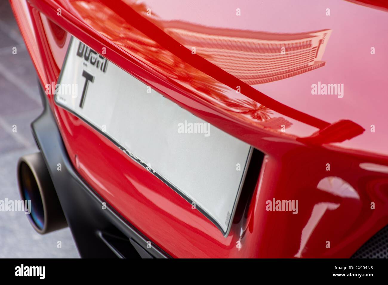 Car trunk close up hi-res stock photography and images - Alamy