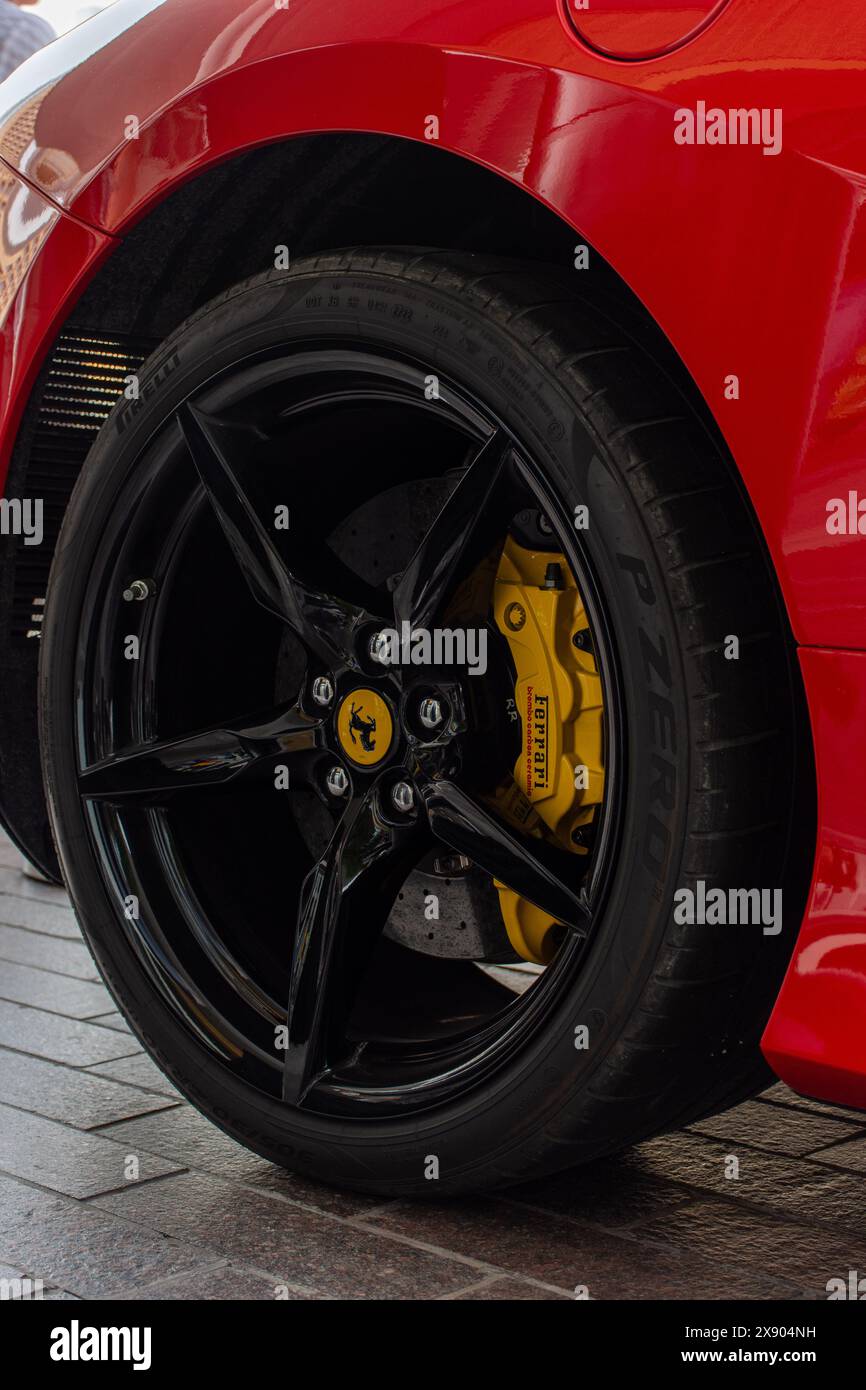 Close-up of Ferrari alloy wheel with logo Stock Photo - Alamy