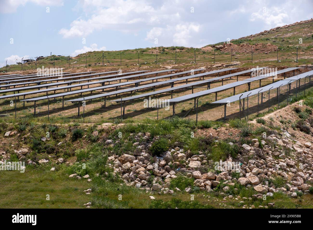 Solar farm with tracking system to maximise the energy absorbed from ...