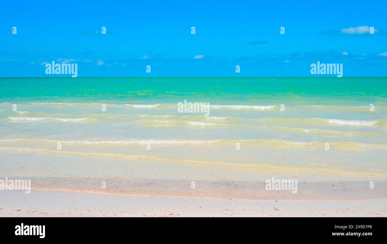 Summer travel white background hi-res stock photography and images - Alamy