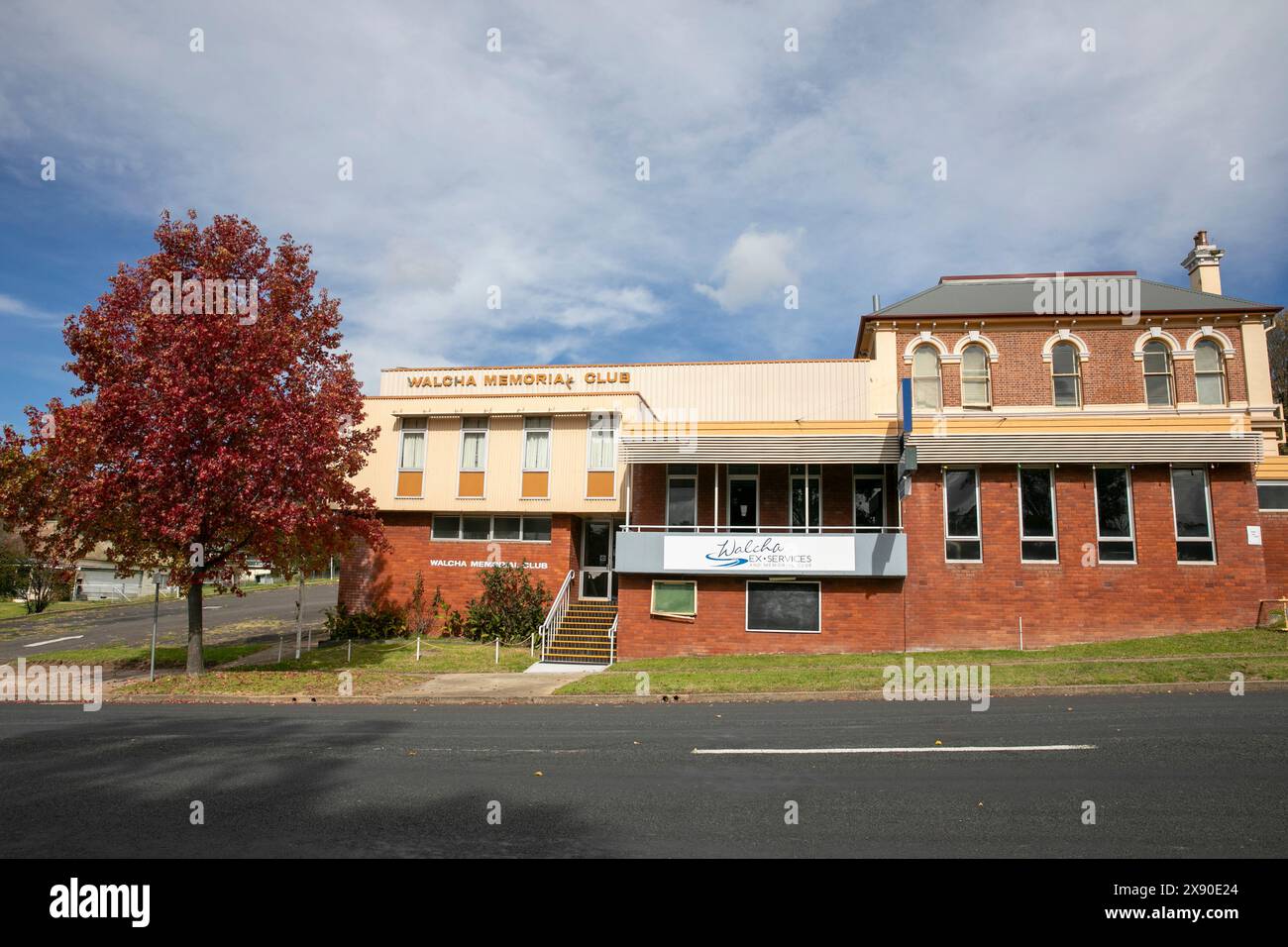 Walcha memorial and ex services defence forces club in the town centre ...