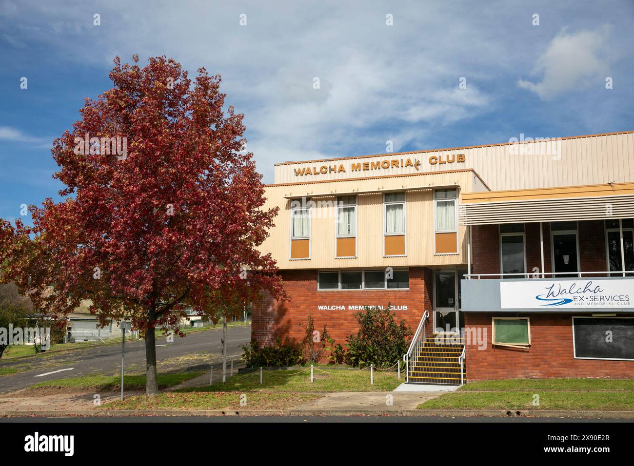 Walcha memorial and ex services defence forces club in the town centre ...