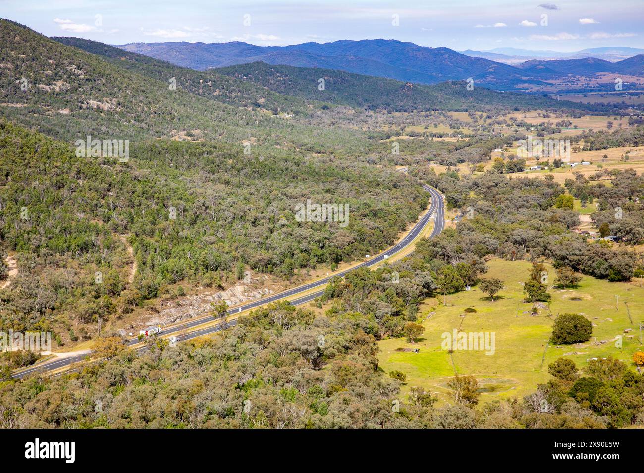 Moonbi lookout near Tamworth in New South Wales views across Cockburn ...