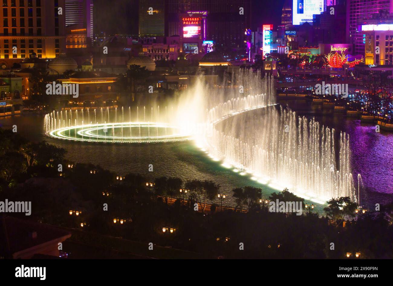 Las Vegas, Nevada - April 14, 2024: Nighttime Elevated View of the Bellagio Dancing Fountains ...