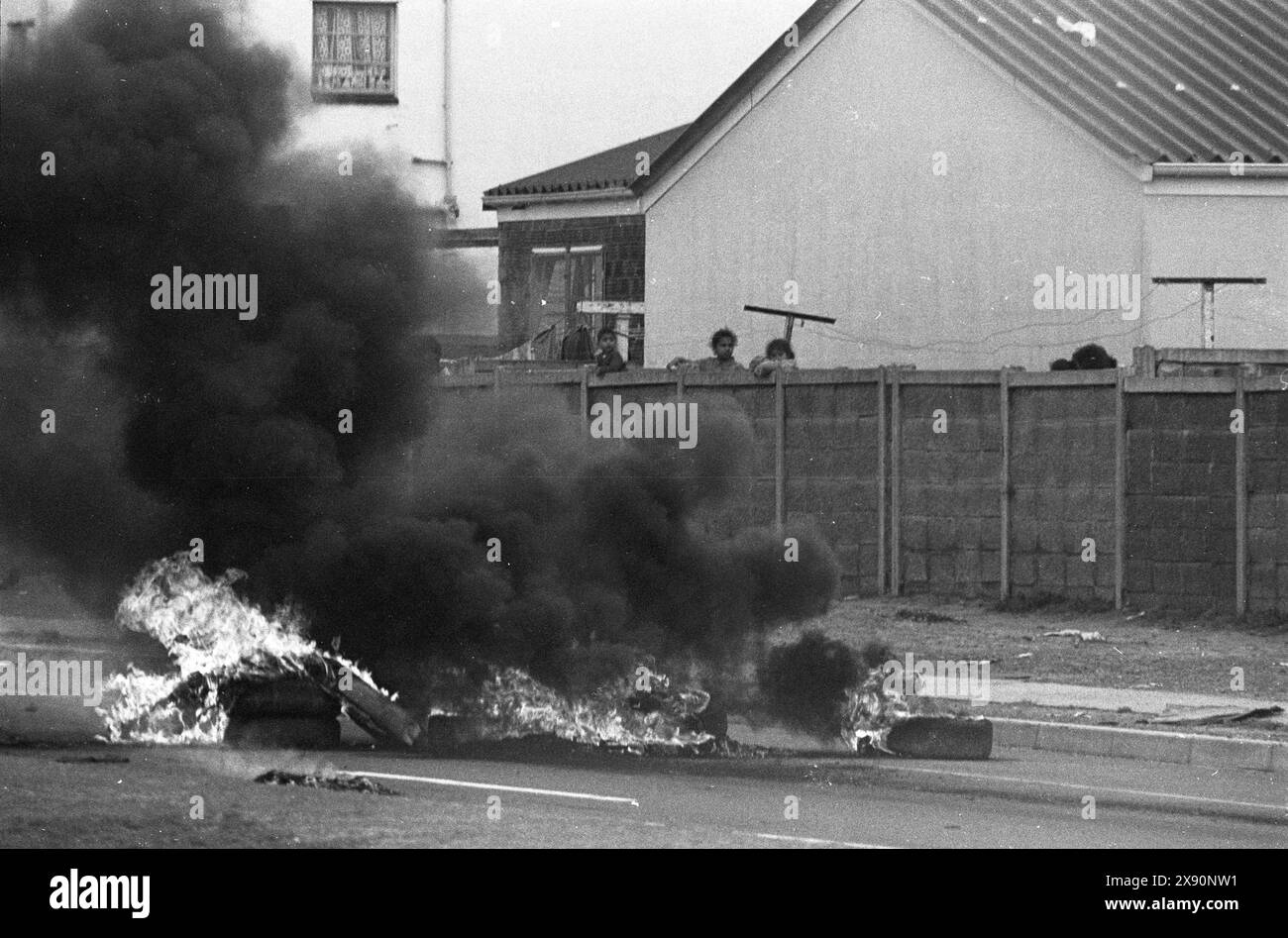 1989 Elections, Mitchell's Plain, Cape Town - The last apartheid ...