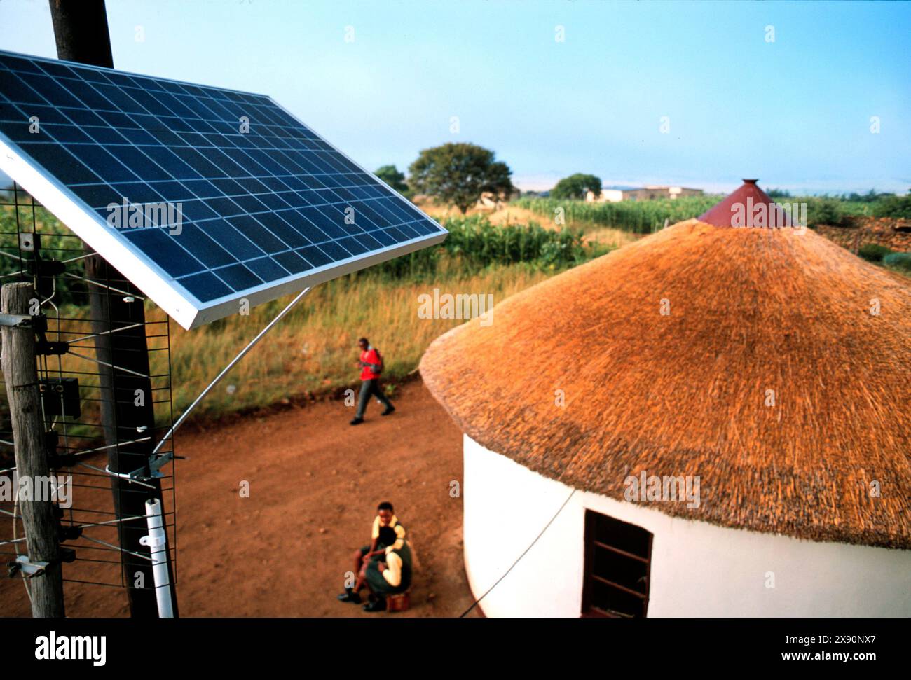 Solar powered fridge hi-res stock photography and images - Alamy