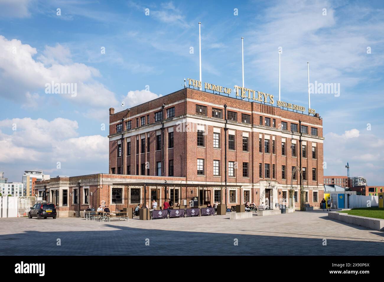 Tetleys building hi-res stock photography and images - Alamy