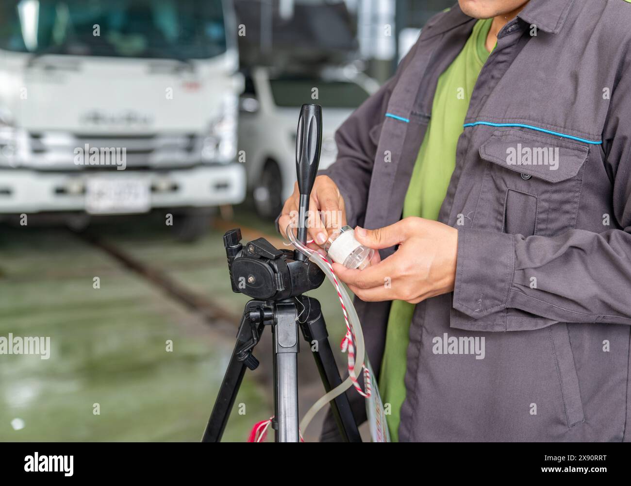 Technician assembly air sampling on device for annual measurement in ...