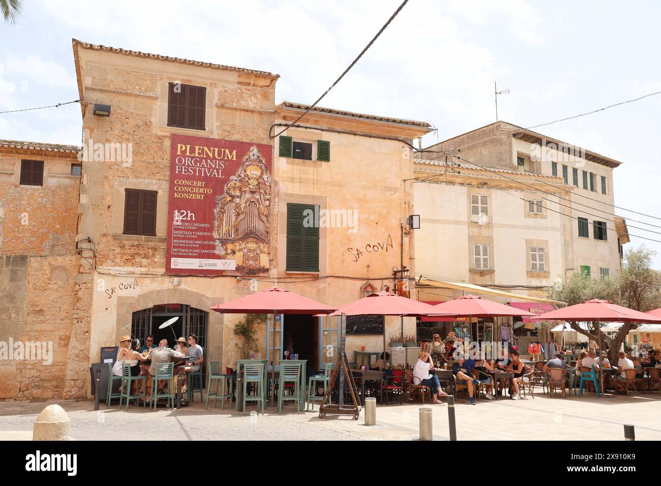 Mallorca, Feature-Fotos, Juni 2024, 24.05.24, Santanyi, Kneipe, Bar, von Uwe Ochsenknecht ...