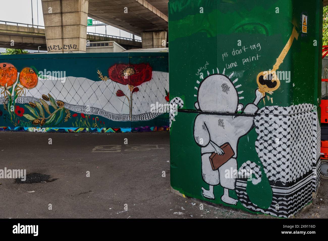 London, UK. 24th May, 2024. A section of a large new pro-Palestinian ...