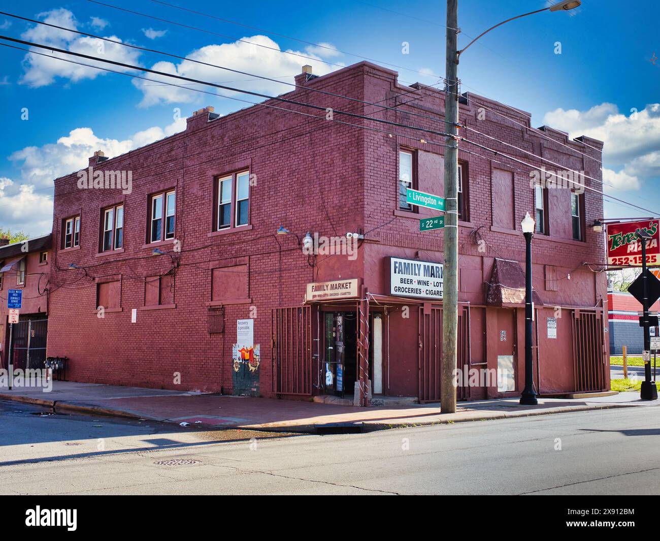 Corner market at E. Livingston and 22nd St in Columbus Ohio USA 2024 ...