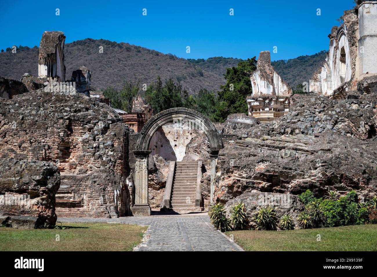 Convent la Recoleccion, 17th-century Catholic church & monastery in a ...