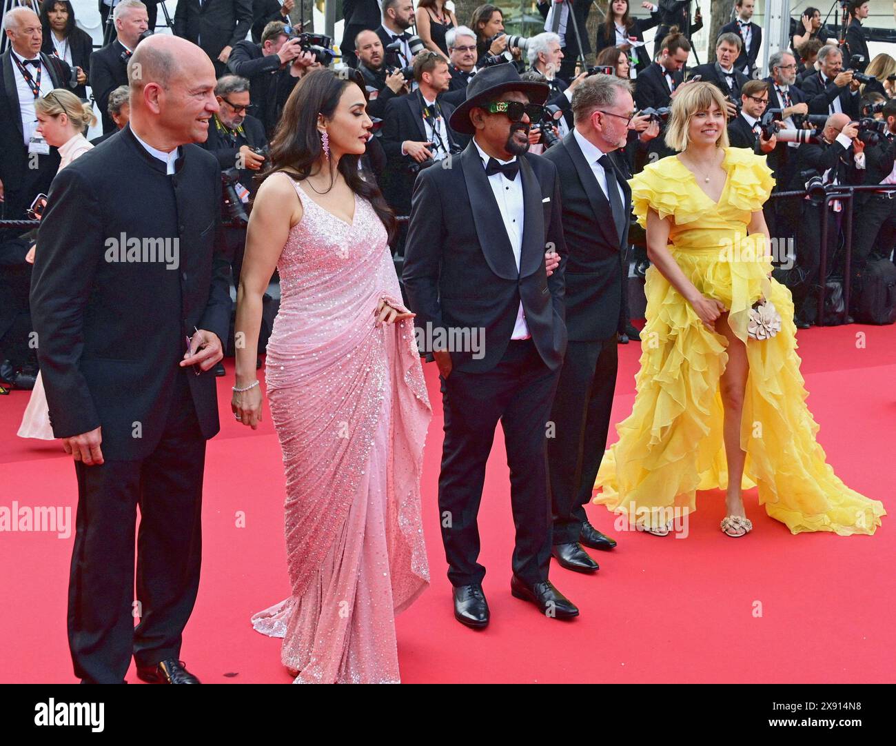 Kadri Koop (right) "La plus précieuse des marchandises" ("The Most ...