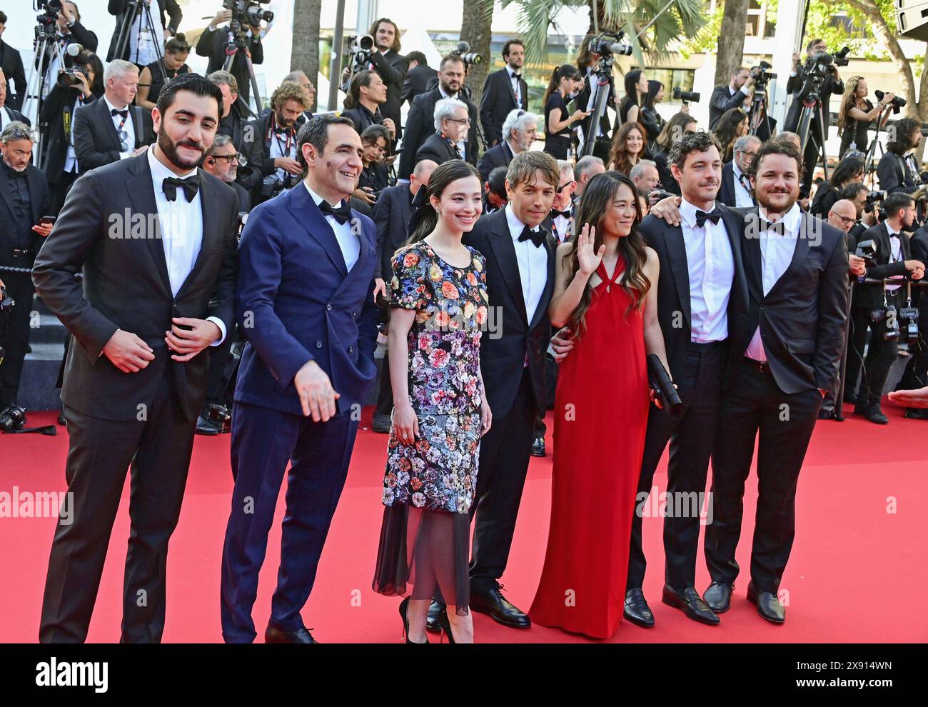 "Anora" film crew: Vache Tovmasyan, Karren Karagulian, Mikey Madison ...