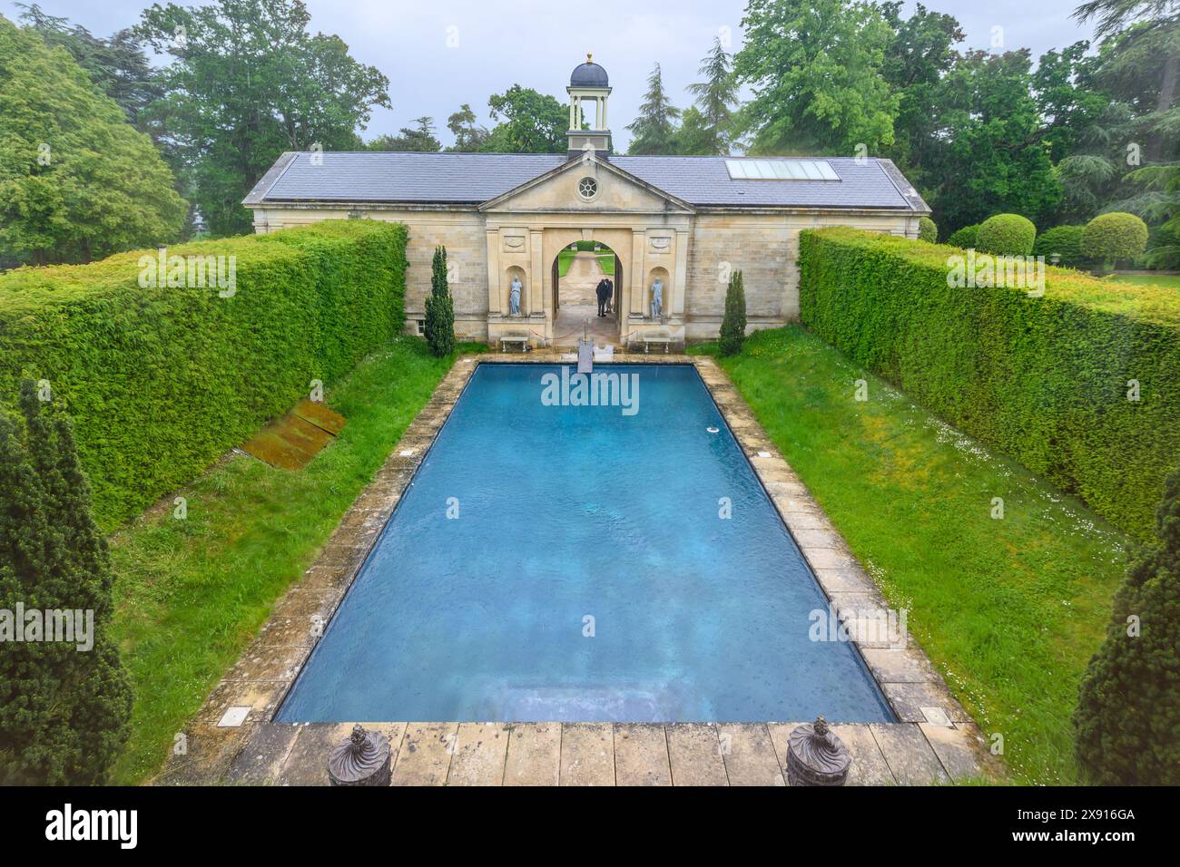 Buscot park hi-res stock photography and images - Alamy
