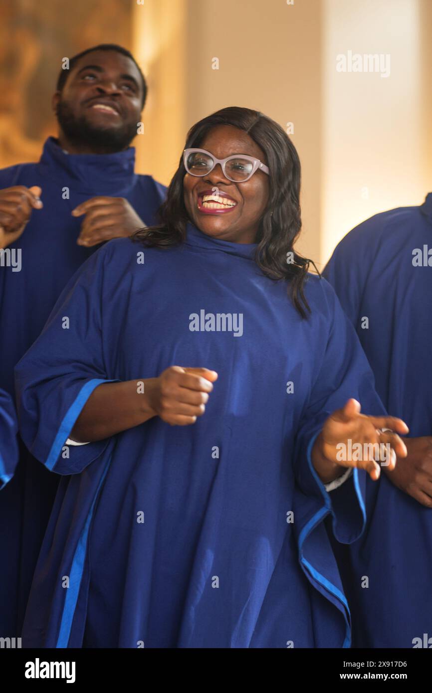 Black Christian Female Gospel Singer Singing, Happy to be Spreading the ...