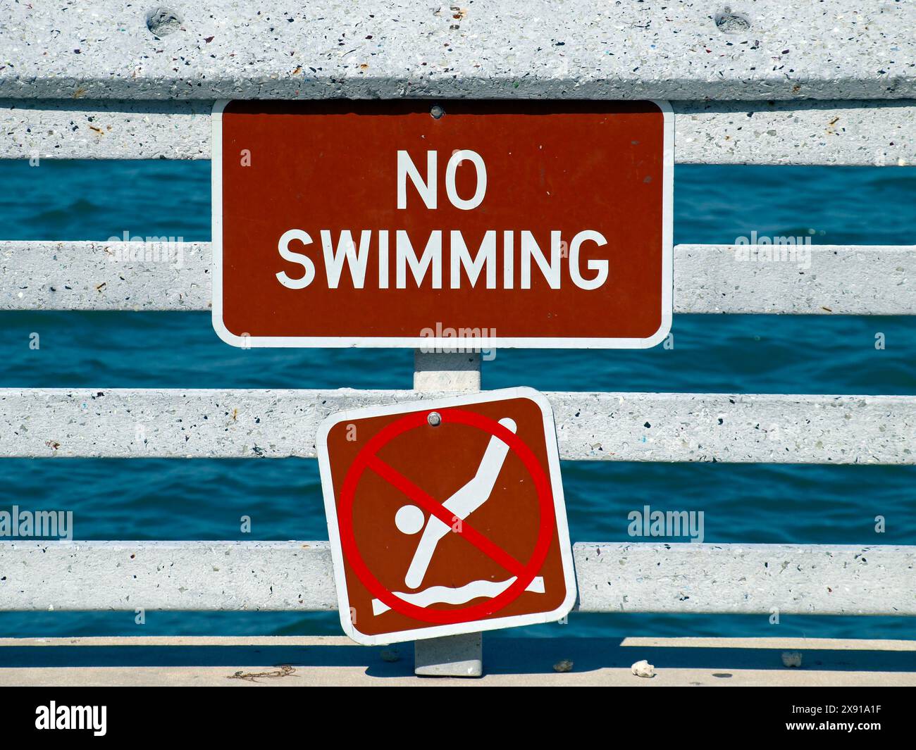 Key biscayne swim hi-res stock photography and images - Alamy