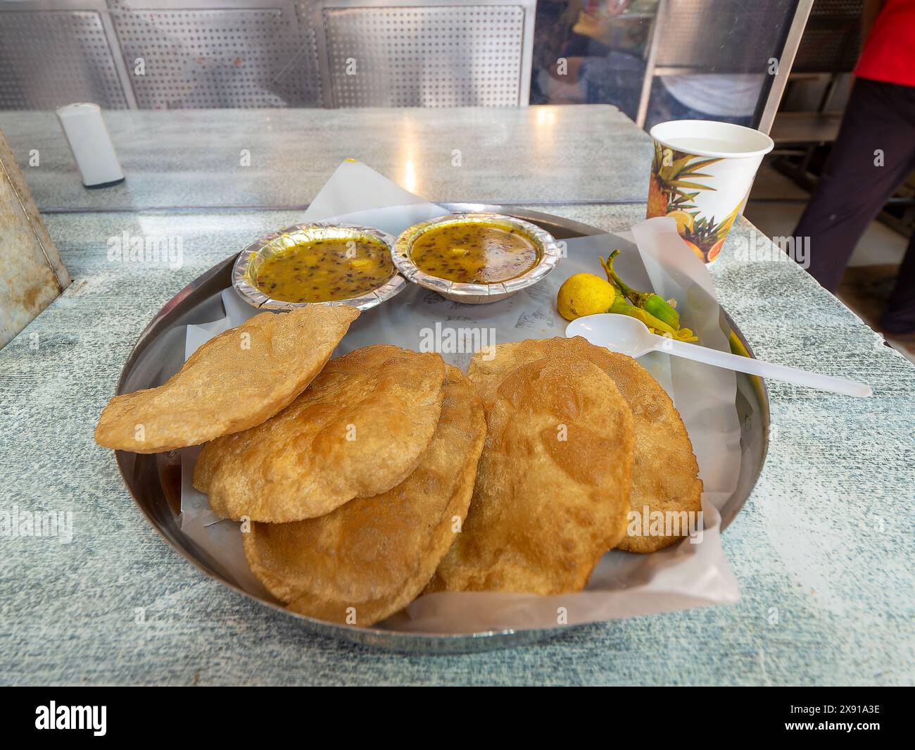 01 04 2022 Puri Bhaji and Lime Chilli pickle at Mumbai's Legendary ...