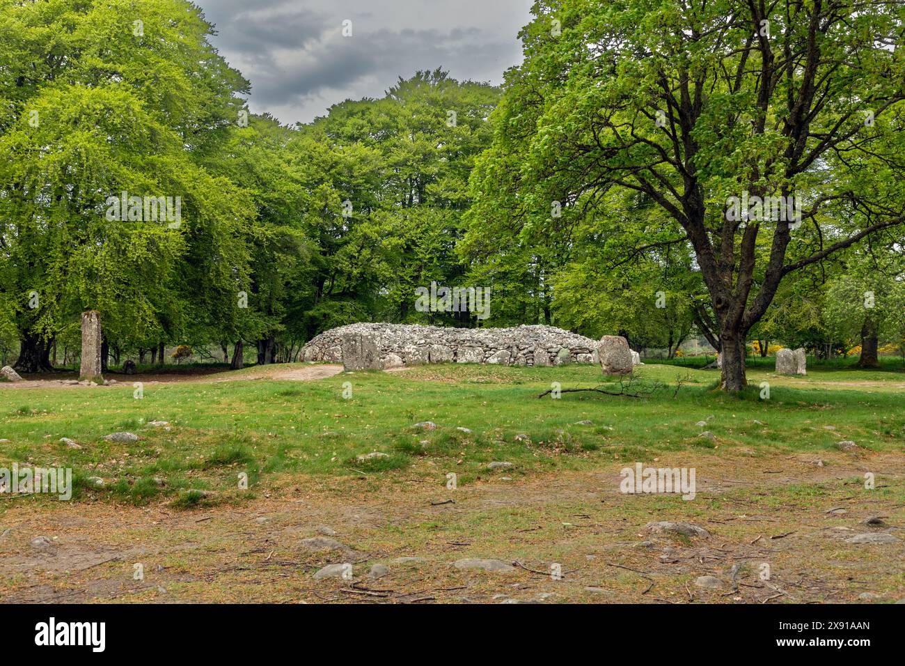 One of the 4,000-year-old Clava cairns a Bronze Age burial monument at ...