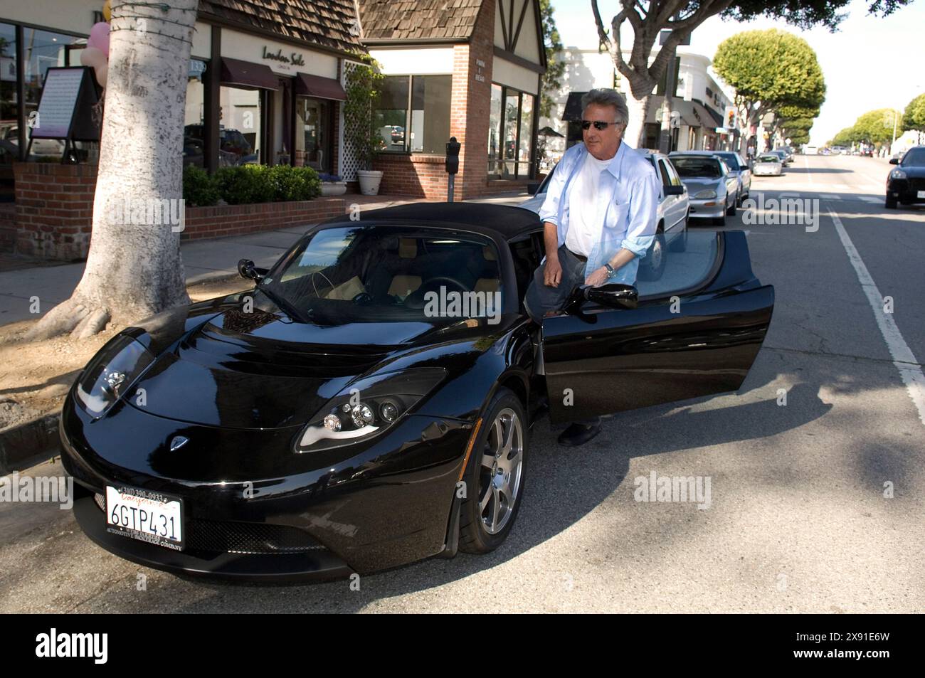 Santa Monica,California, March 25,2009. Dustin Hoffman have a new car ...