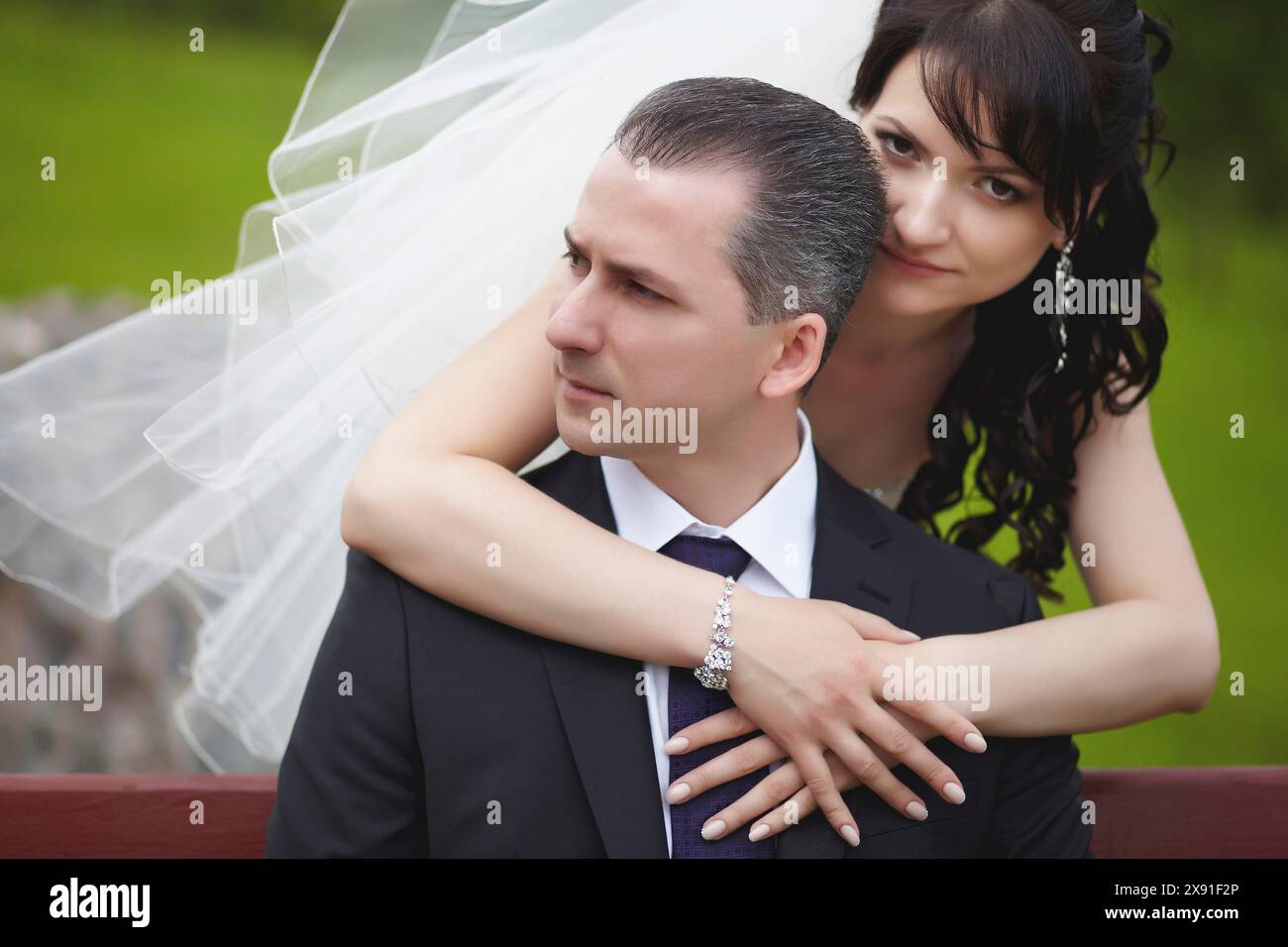 Man dressed as bride hi-res stock photography and images - Alamy