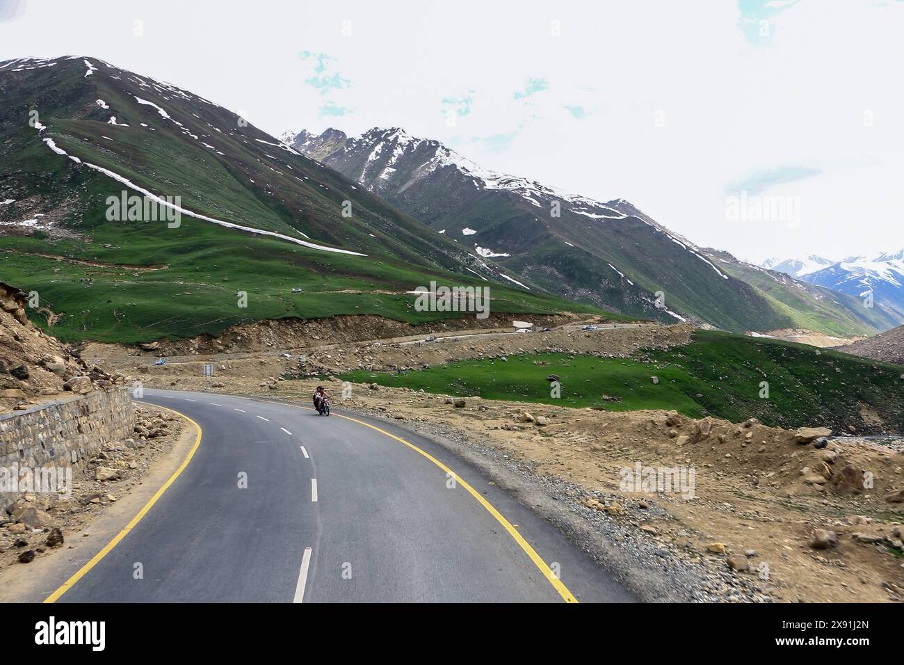 Beautiful view of Khunjerab Pass katidas Attabad Gilgit Baltistan Stock ...