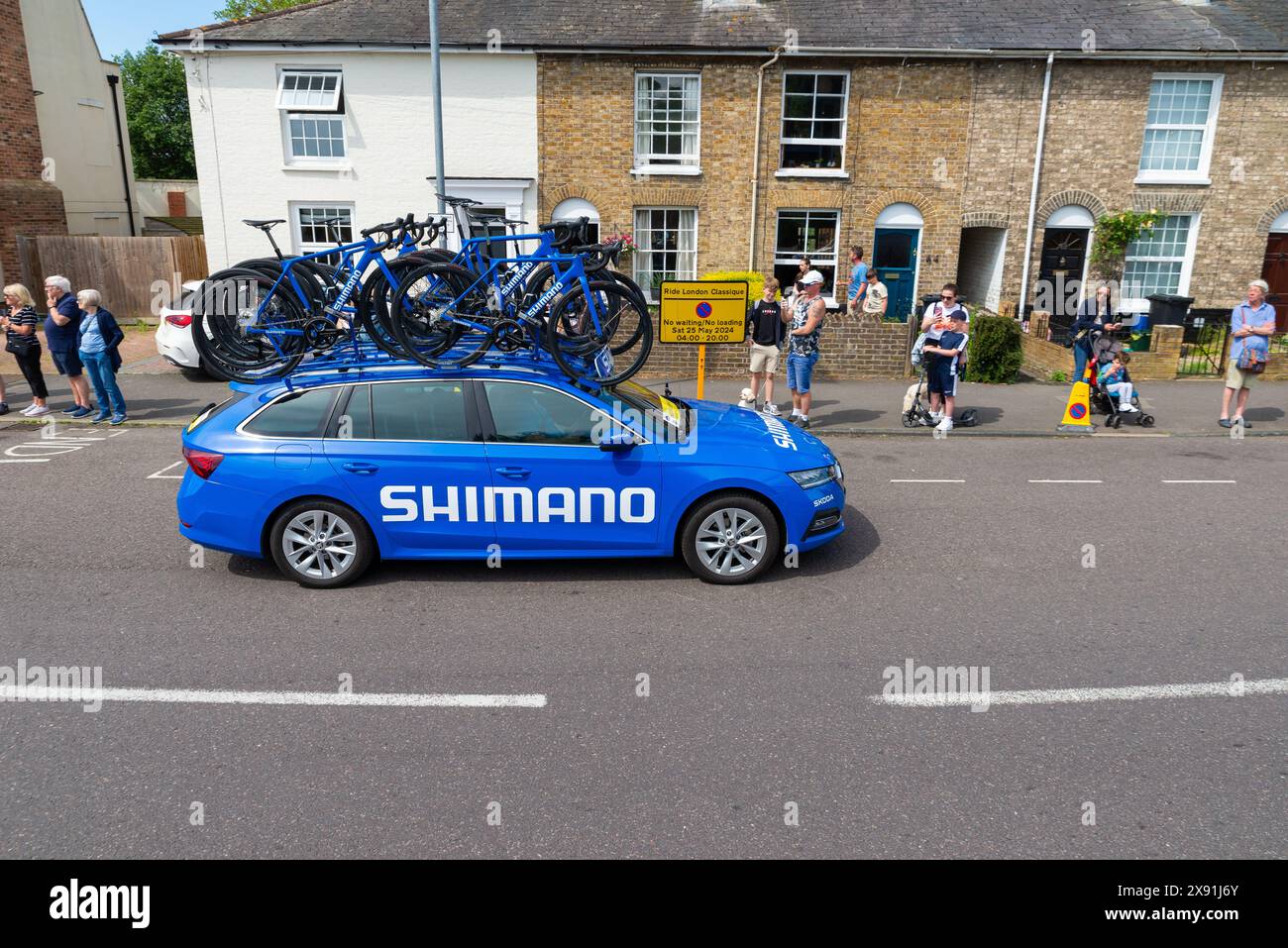 Shimano service car hi-res stock photography and images - Alamy