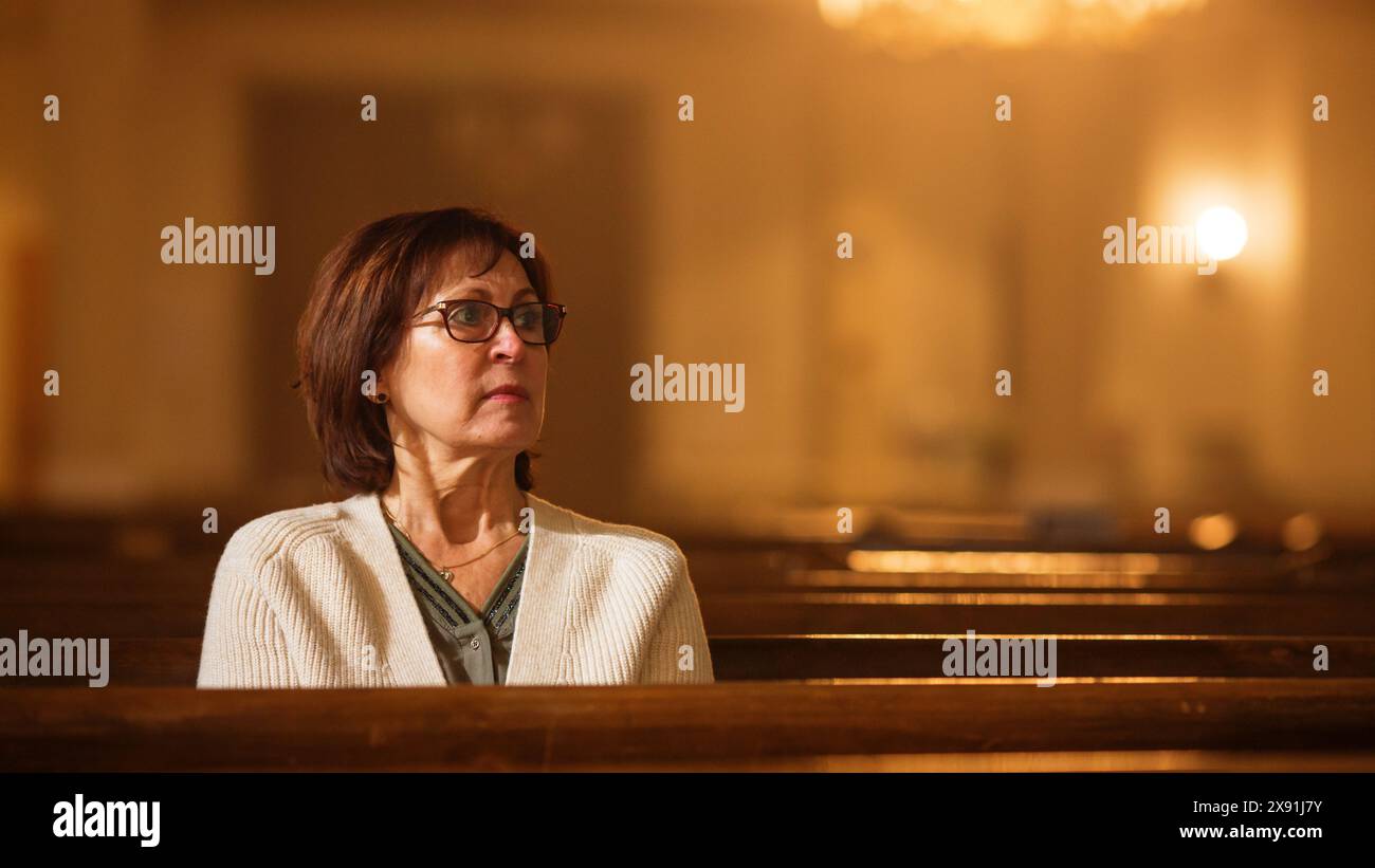 Jesus christ sacred heart hope hi-res stock photography and images - Alamy