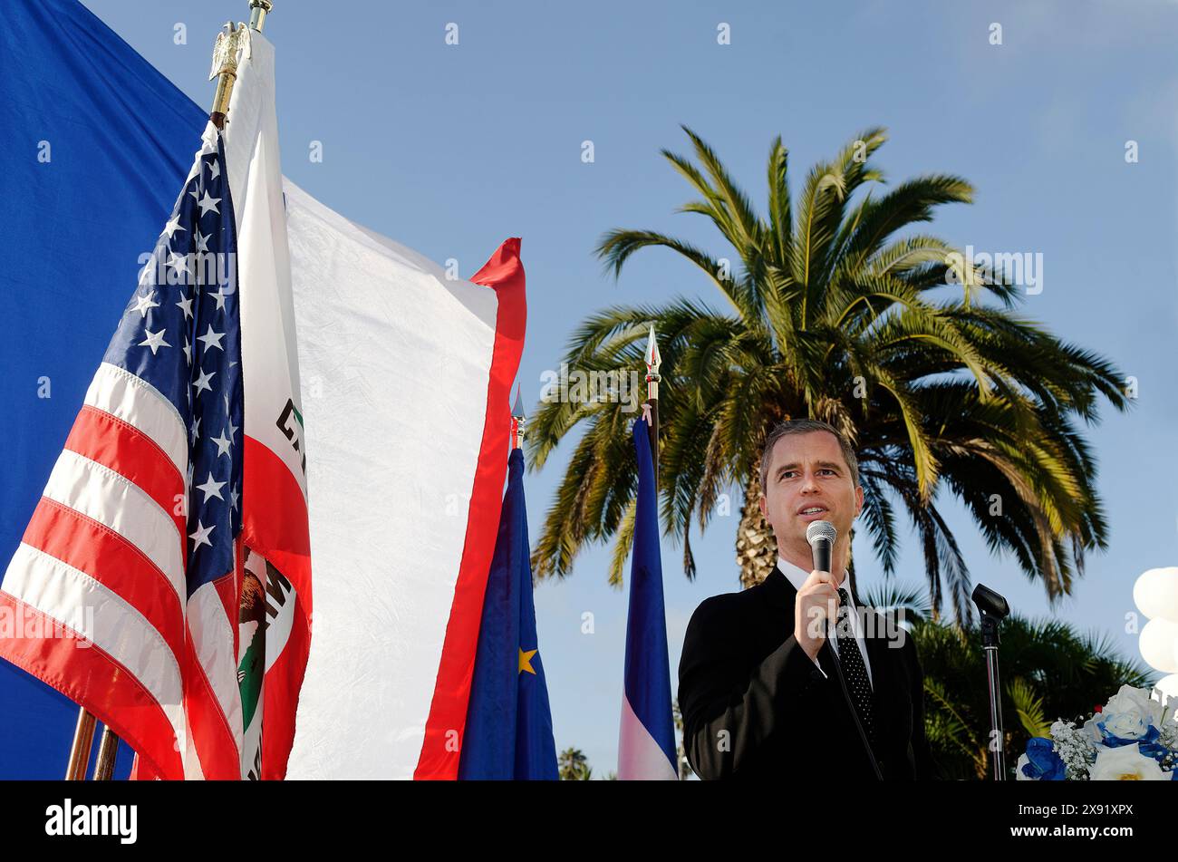 Exclusive Time to say goodbye to the Consul general of France in Los ...