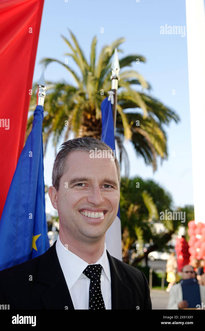 Exclusive Time to say goodbye to the Consul general of France in Los ...