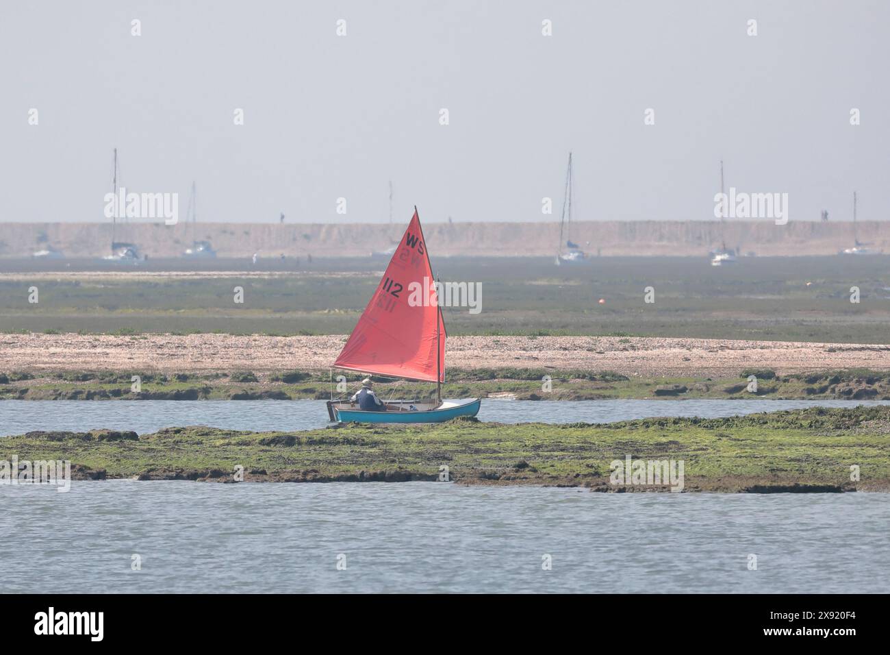 Red sail boat hi-res stock photography and images - Alamy
