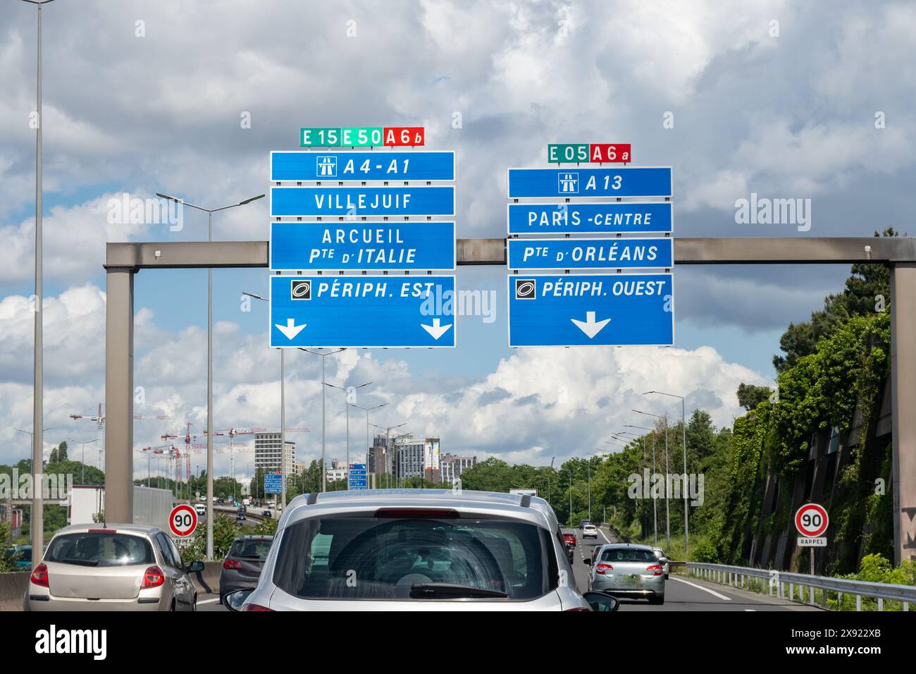 Highway road signs Paris, driving in heavy summer traffic on ring road ...