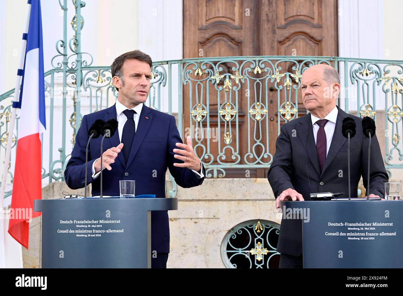 Emmanuel Macron und Olaf Scholz beim Treffen des Deutsch-Französischen ...