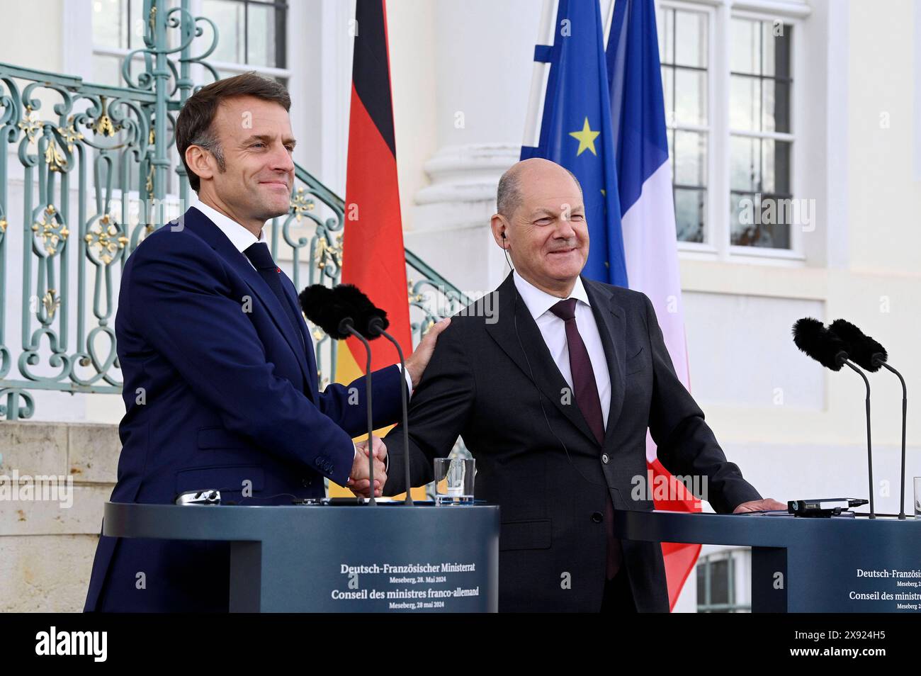 Emmanuel Macron und Olaf Scholz beim Treffen des Deutsch-Französischen ...