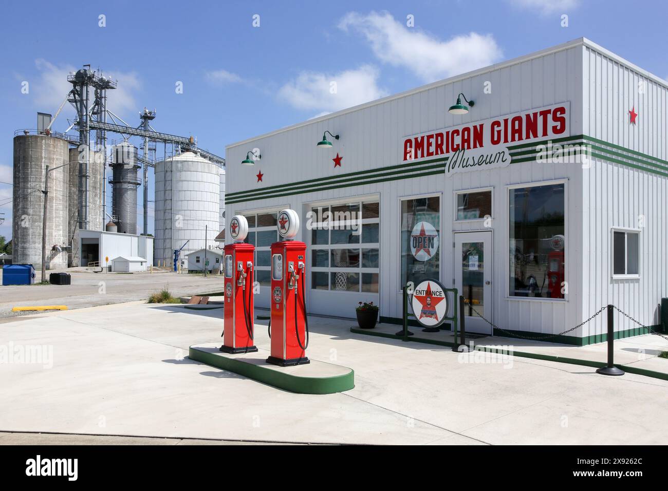 American Giants Museum in Downtown, Atlanta, Illinois Stock Photo - Alamy