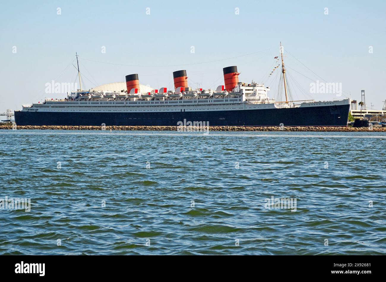 Iconic Queen Mary Liner sister ship to the QE2 docked at Long Beach ...