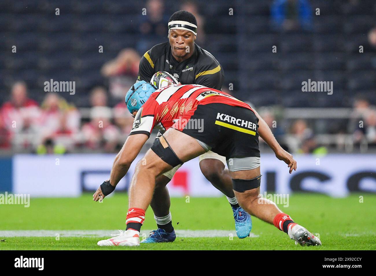 Hollywoodbets Sharks Back row Phepsi Buthelezi (8) and Gloucester Rugby ...