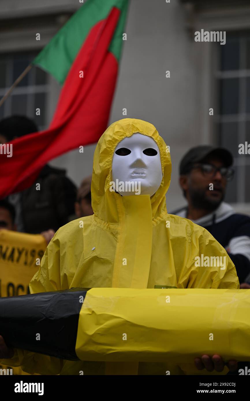 London, England, UK. 28th May, 2024. 25 years after five nuclear bombs ...