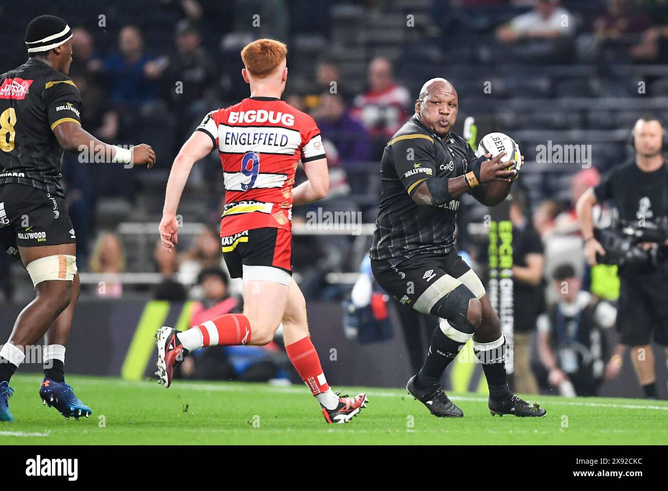 Bongi mbonambi sharks rugby hi-res stock photography and images - Alamy